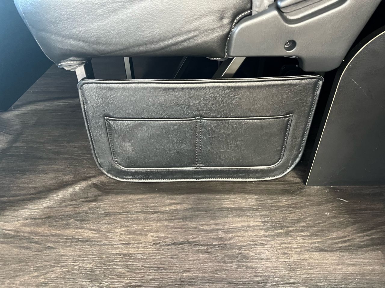 ランクル、ハイエース、USトヨタ専門店：フレックス・ドリーム 店舗ブログサイト｜ » flexdream ハイエース三郷店 中古ワゴンGL 入庫しました！flexdream blog